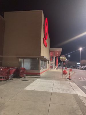 TARGET - Updated April 2026 - 31 Photos & 14 Reviews - 400 Oxford ...