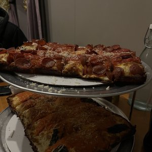 GOOD OLD DAYS PIZZA - 110 Photos & 65 Reviews - 19 Main St, Newtown, CT ...