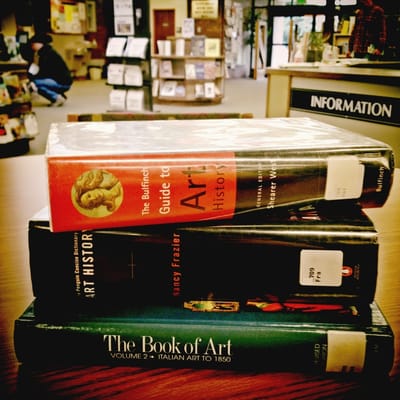 HOLLADAY LIBRARY - Updated December 2025 - 18 Photos & 11 Reviews ...