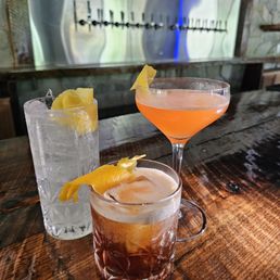 GRAIN & GROG AMERICAN TAVERN - Updated July 2025 - 45 Photos & 40 ...