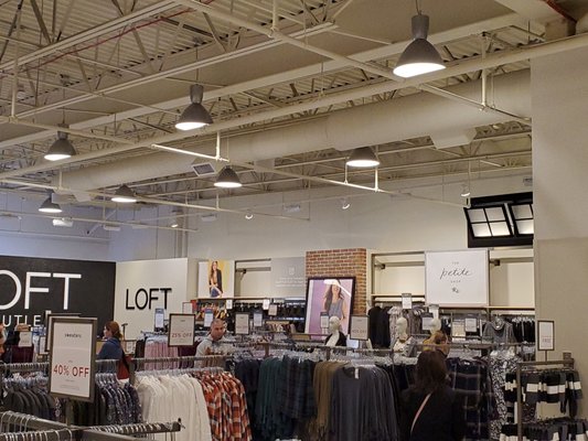 LOFT OUTLET - Updated October 2025 - 1650 Premium Outlet Blvd, Aurora ...