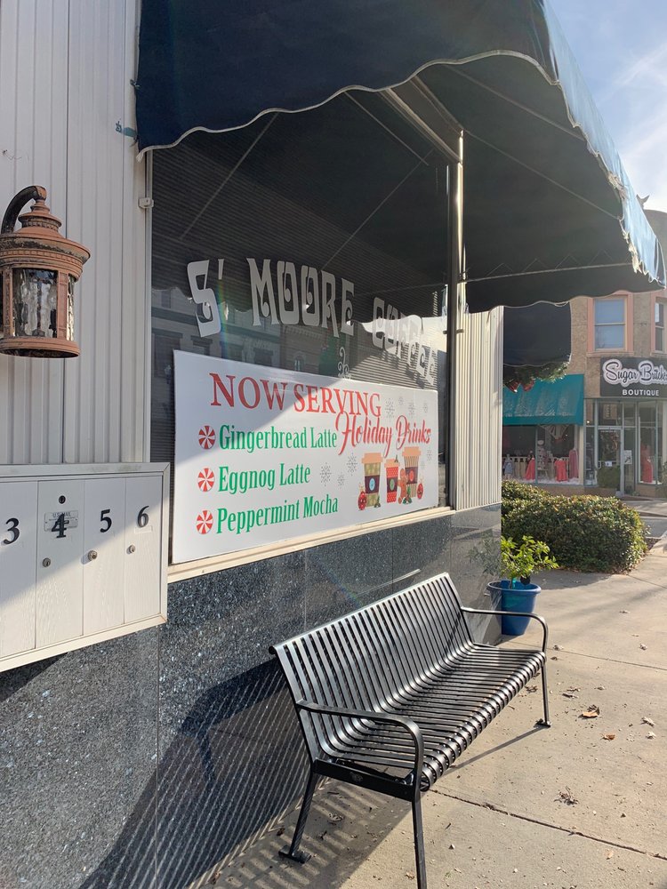 S’ MOORE COFFEE SHOP - 11 Photos - 207 E First St, Vidalia, Georgia ...