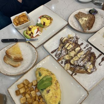 THE BRUNCH DISTRICT - Updated October 2024 - 144 Photos & 92 Reviews ...