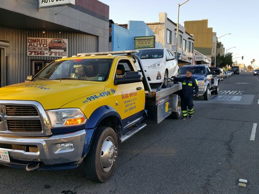 BLUE WATER TOWING - Updated July 2024 - 28 Photos & 64 Reviews - 1 ...
