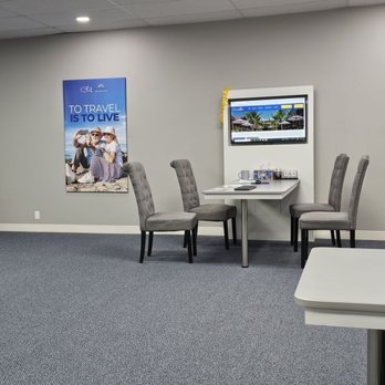 CLUB ESPRIT - Updated January 2026 - 34 Photos & 13 Reviews - 8121 ...