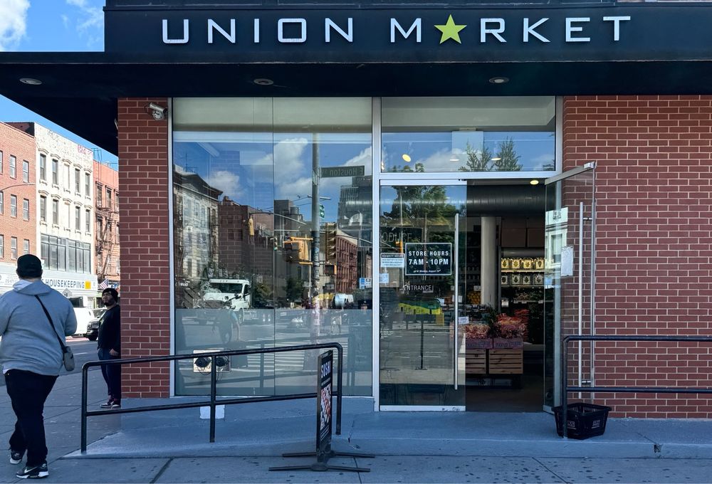 UNION MARKET - Updated December 2025 - 192 Photos & 126 Reviews - 240 E ...