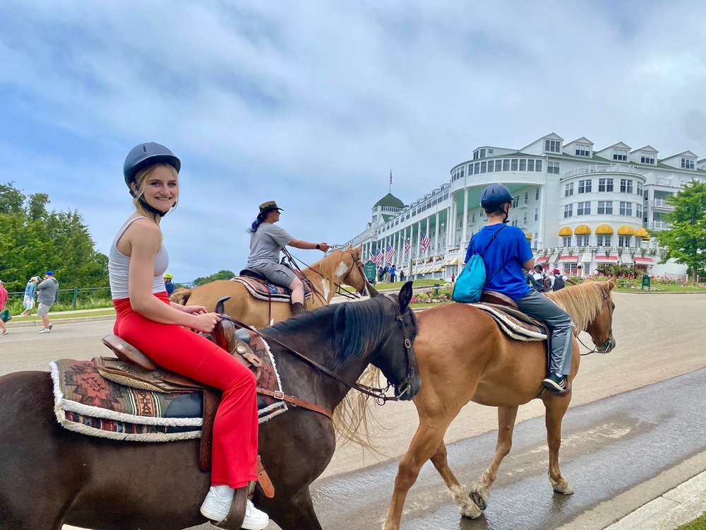 CINDY’S RIDING STABLE - Updated October 2025 - 10 Photos & 34 Reviews ...