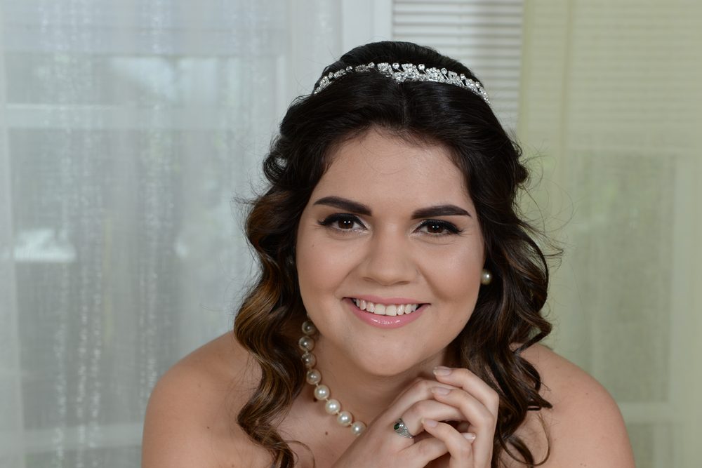 R PEREDA - Updated August 2024 - 27 Photos - Chicago, Illinois - Makeup ...