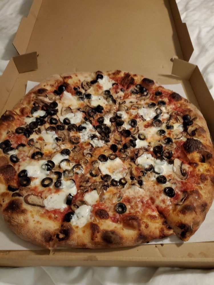 A&B PIZZA - Updated February 2025 - 48 Photos & 158 Reviews - 280 S ...