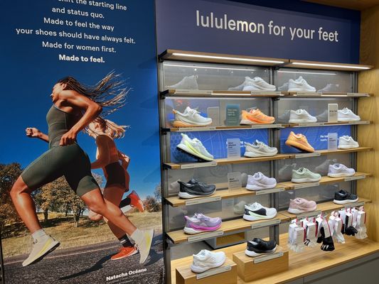 LULULEMON - Updated January 2025 - 379 Photos & 230 Reviews - 1450 Ala ...