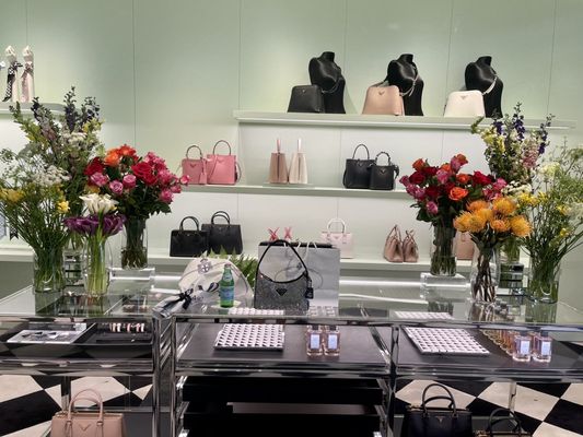 PRADA - 67 Photos & 30 Reviews - 1450 Ala Moana Blvd, Honolulu, Hawaii ...