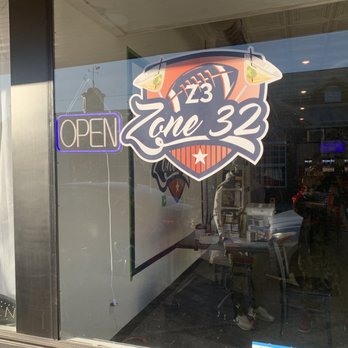 ZONE 32 SPORTSBAR - Updated July 2025 - 36 Photos - 124 W Main St ...