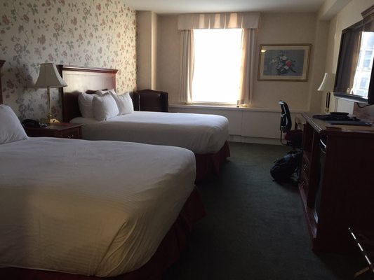 ILLINI UNION HOTEL - Updated December 2024 - 11 Photos & 16 Reviews ...
