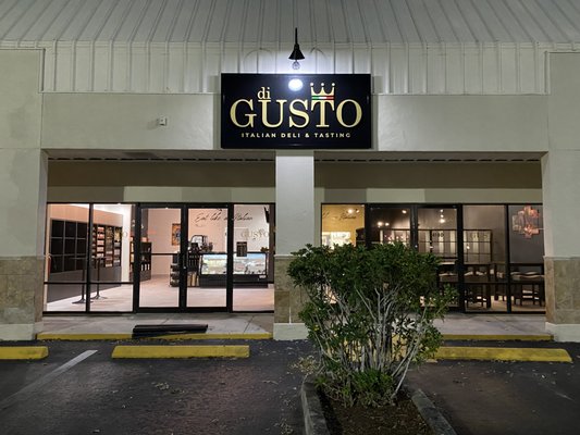 DI GUSTO ITALIAN DELI AND TASTING - Updated December 2025 - 33 Photos ...