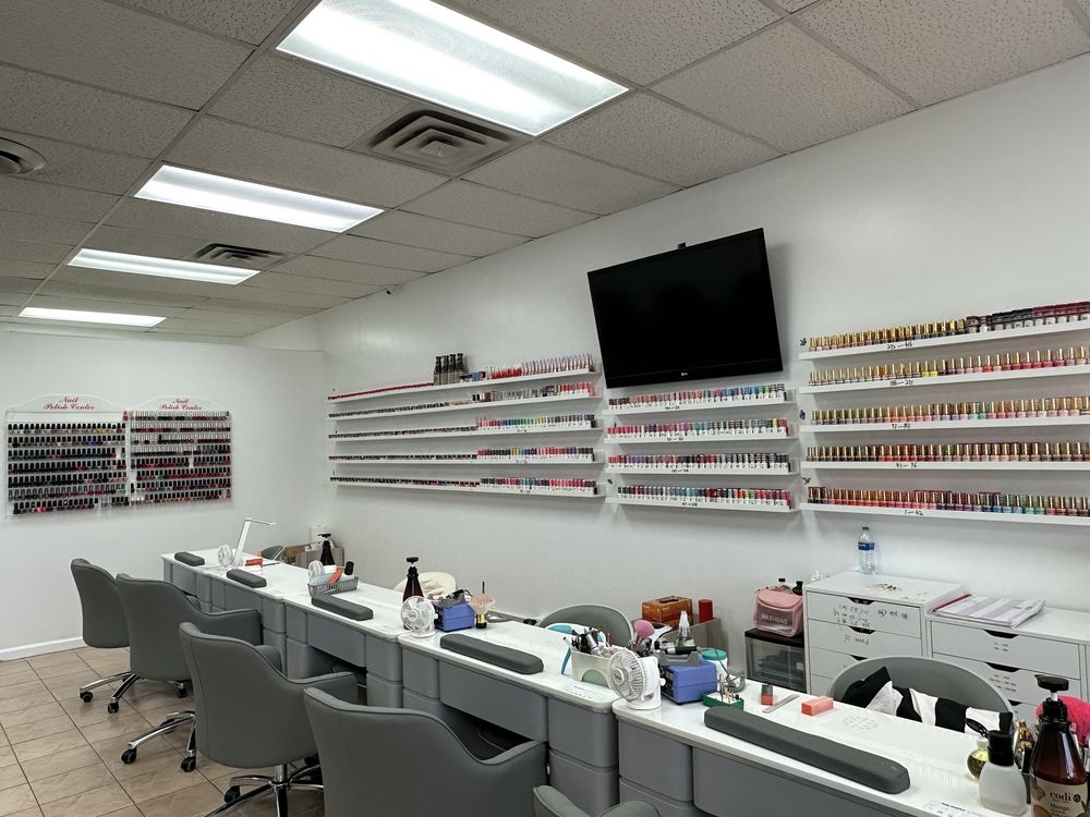Nail Shops In Bolingbrook