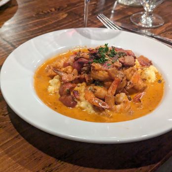 KIN WINDSOR Windsor, CA - Updated November 2024 - 862 Photos & 860 ...