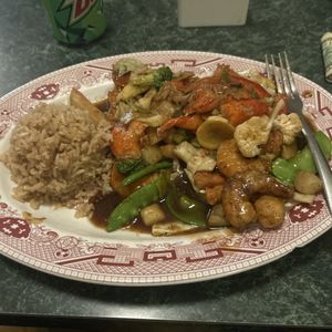 HUNG LUNG - Updated July 2025 - 54 Reviews - 1059 N Bechtle Ave ...