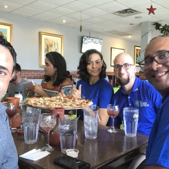 FACCIO PIZZA - Updated August 2025 - 13 Photos - Av Ramón Luis Rivera ...