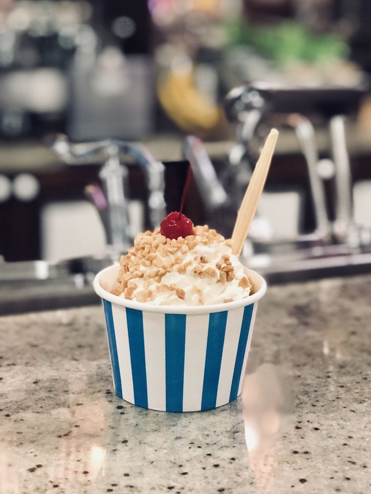 OLD TOWN SLIDELL SODA SHOP - 244 Photos & 111 Reviews - 301 Cousin St ...