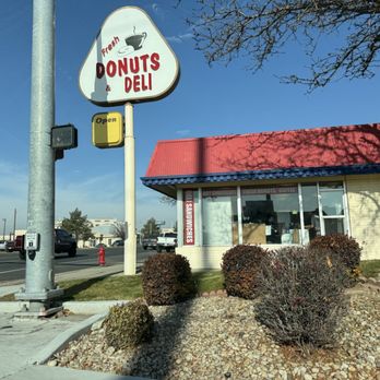 FRESH DONUT & DELI - Updated August 2025 - 273 Photos & 417 Reviews ...
