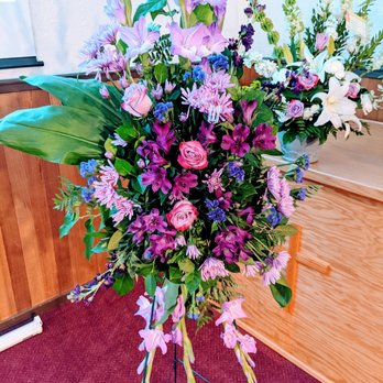 PEMBERTON’S FLORIST & GIFT SHOP - Updated June 2025 - 70 Photos & 68 ...