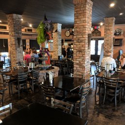 STINGRAY’S RESTAURANT & BAR - Updated June 2026 - 226 Photos & 187 ...