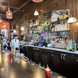 LE COLONIAL LAKE FOREST - Updated October 2025 - 366 Photos & 190 ...