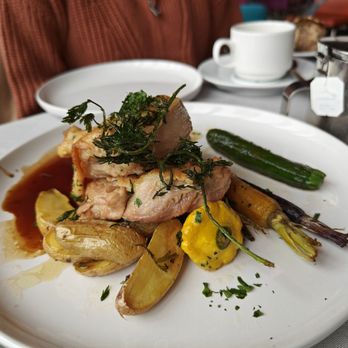 ROBERT - Updated December 2024 - 2277 Photos & 1107 Reviews - 2 ...