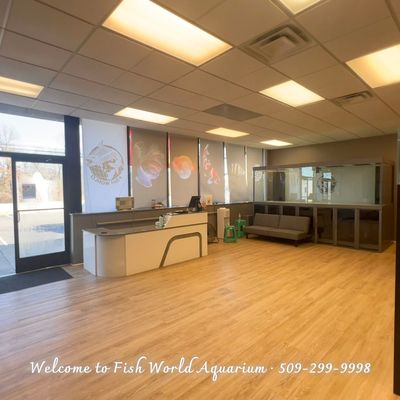 FISH WORLD AQUARIUM - Updated December 2025 - 28 Photos - 919 Ohio Pike ...