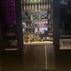 THE CABOOZE - 29 Photos & 39 Reviews - Bars - 917 Cedar Ave S ...
