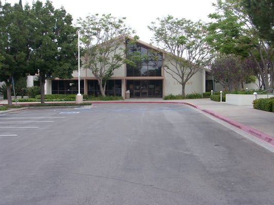 TUSTIN LIBRARY - Updated July 2024 - 49 Photos & 115 Reviews - 345 E ...