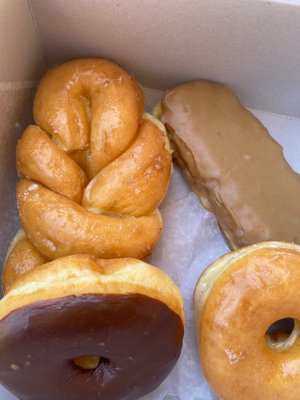 Miss Donuts - Cheap - Donuts - Updated June 2025 - 40 Photos - 62 ...