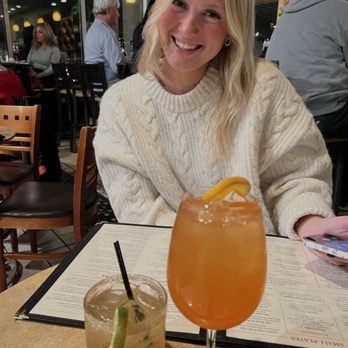 SUN SINGER WINE AND SPIRITS - Updated July 2025 - 120 Photos & 211 ...