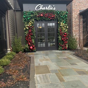 CHARLIE’S OF LINCROFT - Updated December 2024 - 101 Photos & 128 ...