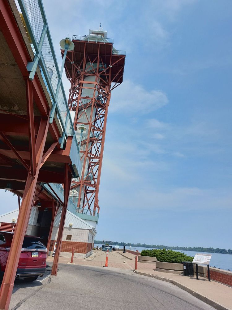 BICENTENNIAL TOWER - Updated June 2026 - 73 Photos & 21 Reviews - 1 ...