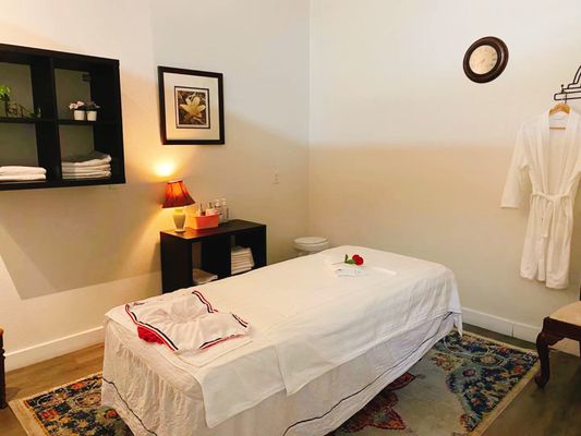 RED ROCK DAY SPA - Updated September 2025 - 16 Photos - 445 N Bluff St ...