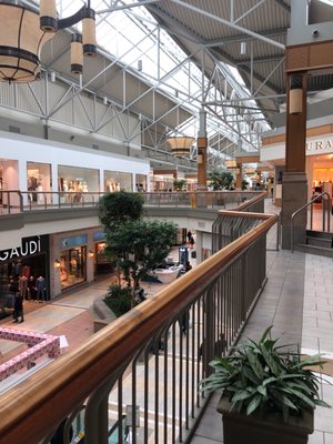 CF FAIRVIEW POINTE CLAIRE - 36 Photos & 27 Reviews - Shopping Centres ...