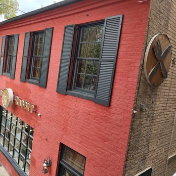 WHITE RABBIT GASTROPUB - Updated December 2024 - 716 Photos & 858 ...