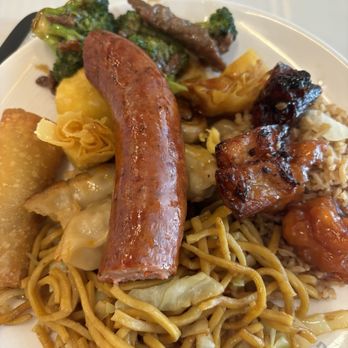 GOLDEN APPLE BUFFET - Updated January 2025 - 124 Photos & 54 Reviews ...
