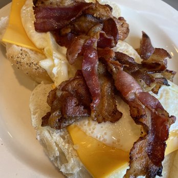 SWEET HOLLOW DINER - Updated May 2025 - 148 Photos & 158 Reviews - 100 ...