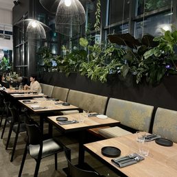 NARI - Updated December 2025 - 2133 Photos & 580 Reviews - 1625 Post St ...