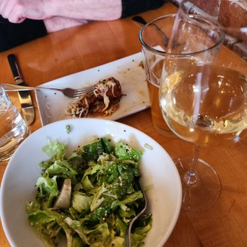 TABLE 6 - Updated October 2025 - 296 Photos & 536 Reviews - 609 Corona ...