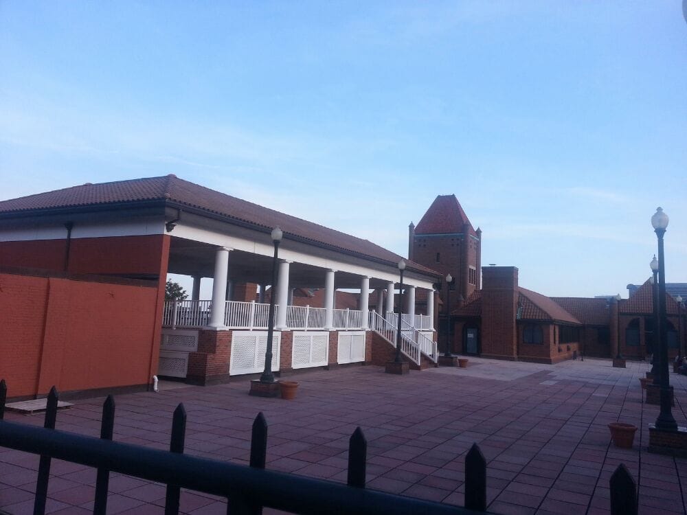 CAR BARN OF GEORGETOWN - Updated November 2025 - 3600 M St NW ...