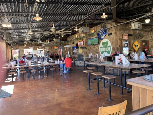 HARD EIGHT BBQ - 576 Photos & 680 Reviews - Barbeque - 205 S Oak St ...