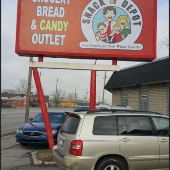 SNACK DEPOT - Updated January 2026 - 11 Photos - 21032 Groesbeck Hwy ...