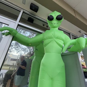 ALIEN TREATS - Updated September 2025 - 121 Photos & 46 Reviews - 101 S ...