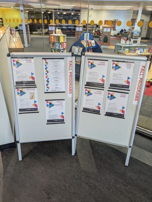 BURNHAMTHORPE BRANCH LIBRARY - Updated November 2025 - 33 Photos - 3650 ...