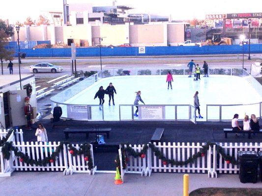 SKATE THE SQUARE - ICE STARS - Updated December 2025 - 1900 Preston ...