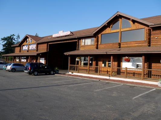 SAVIBANK - Updated October 2025 - 315 NE Midway Blvd, Oak Harbor ...