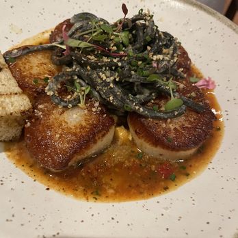 JUNIPER - Updated May 2025 - 198 Photos & 89 Reviews - 1033 W Oakland ...